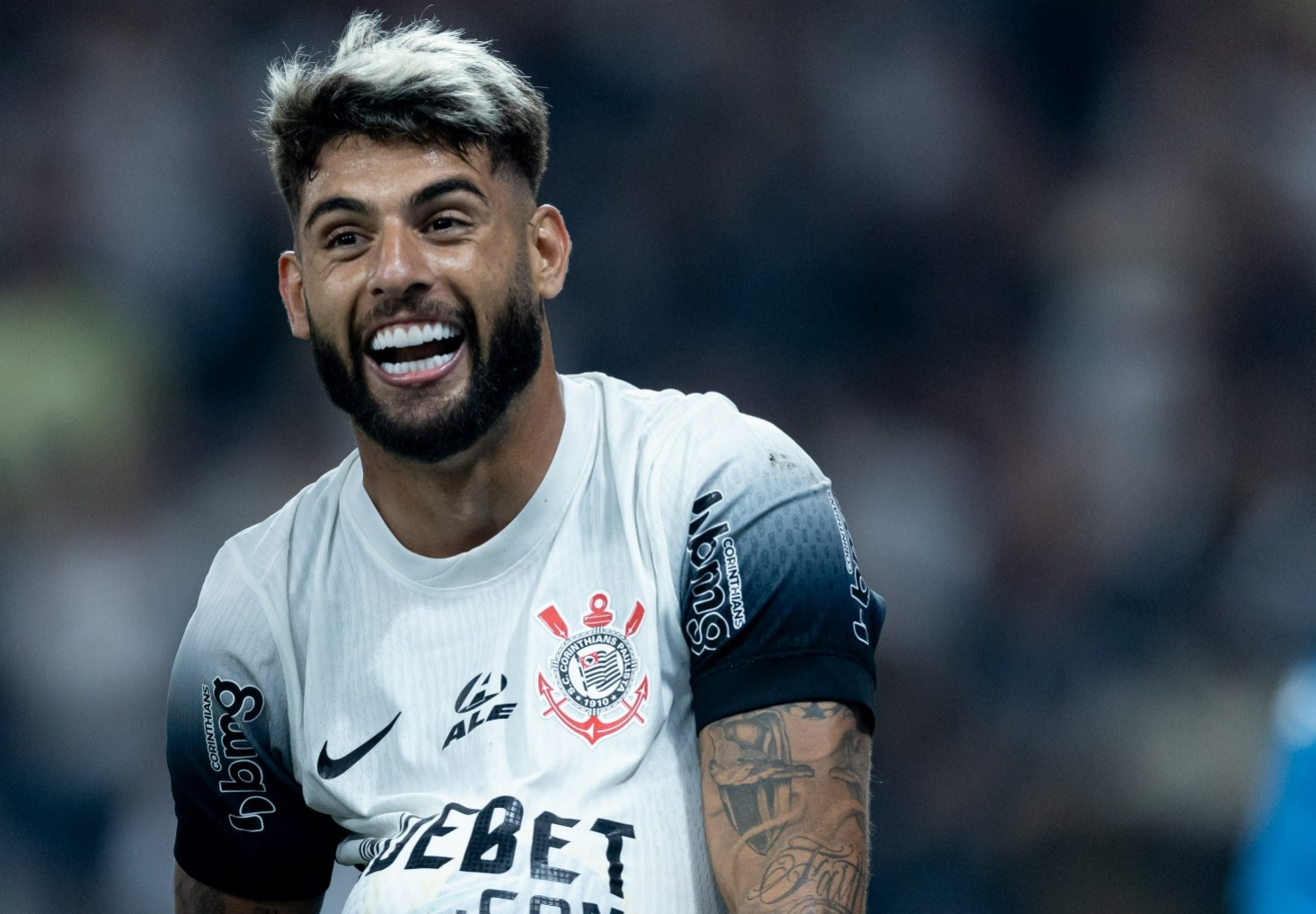 A cartada final: Corinthians aposta tudo no substituto ideal para Yuri ...