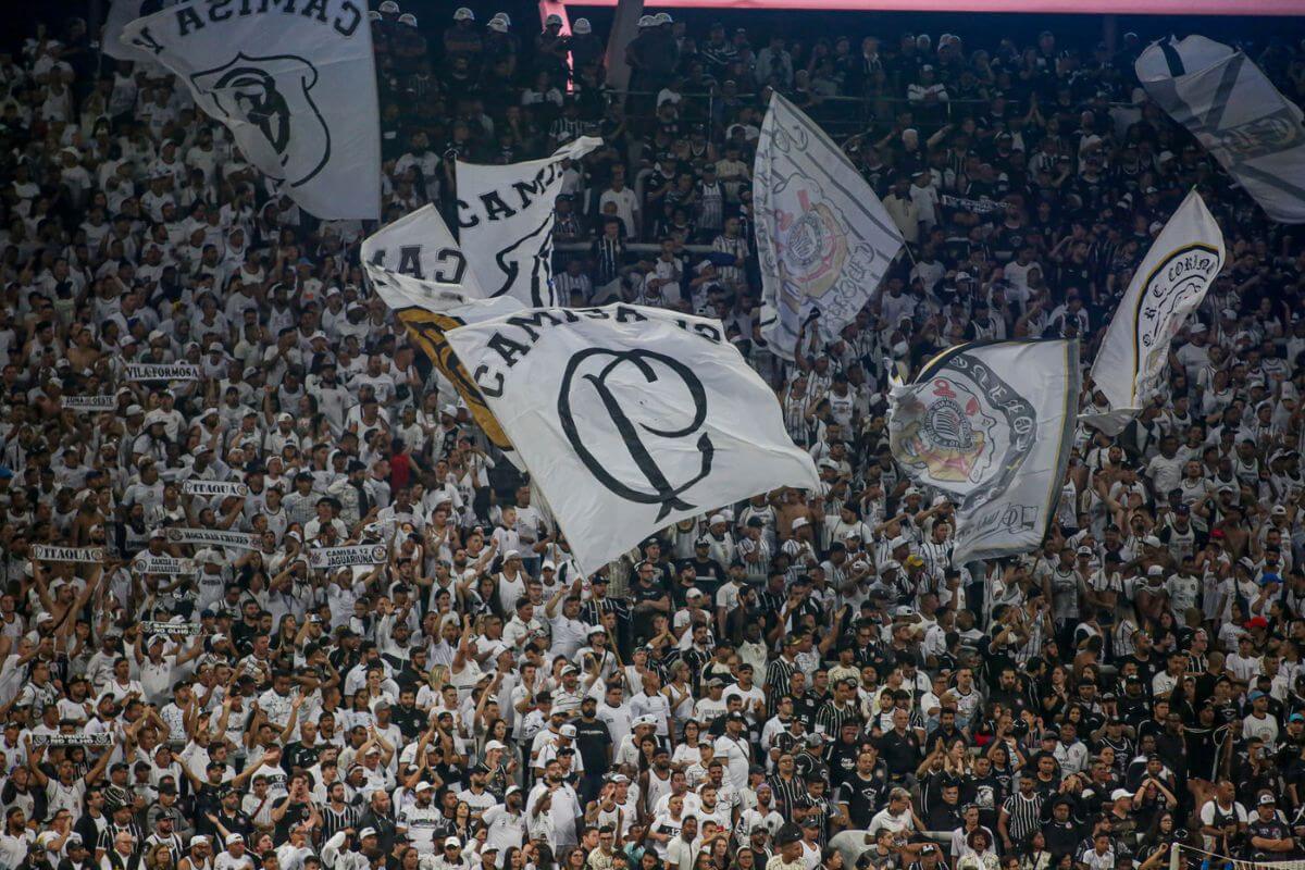 Corinthians vai retornar de férias com quatro reforços permanentes
