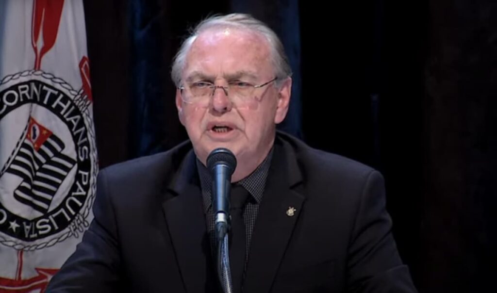 Apoiadores de Augusto Melo querem apoiar outro candidato para tirar ...