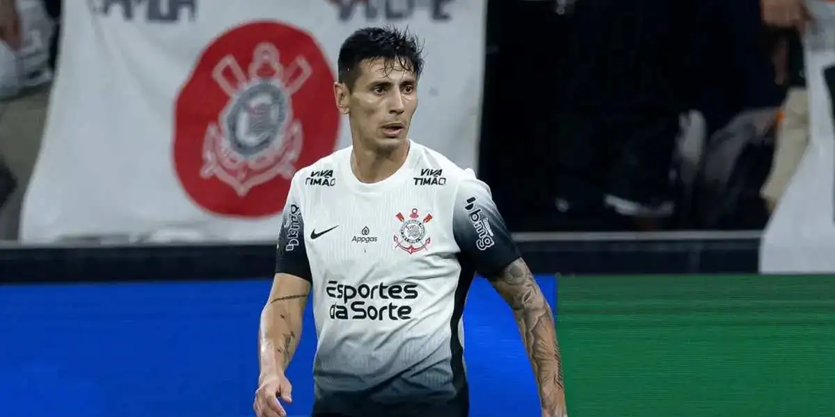 Fabrizio Angileri bate o martelo sobre saída do Corinthians