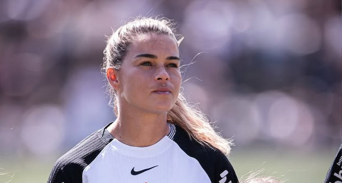 Tamires abre o coração e se declara ao Corinthians